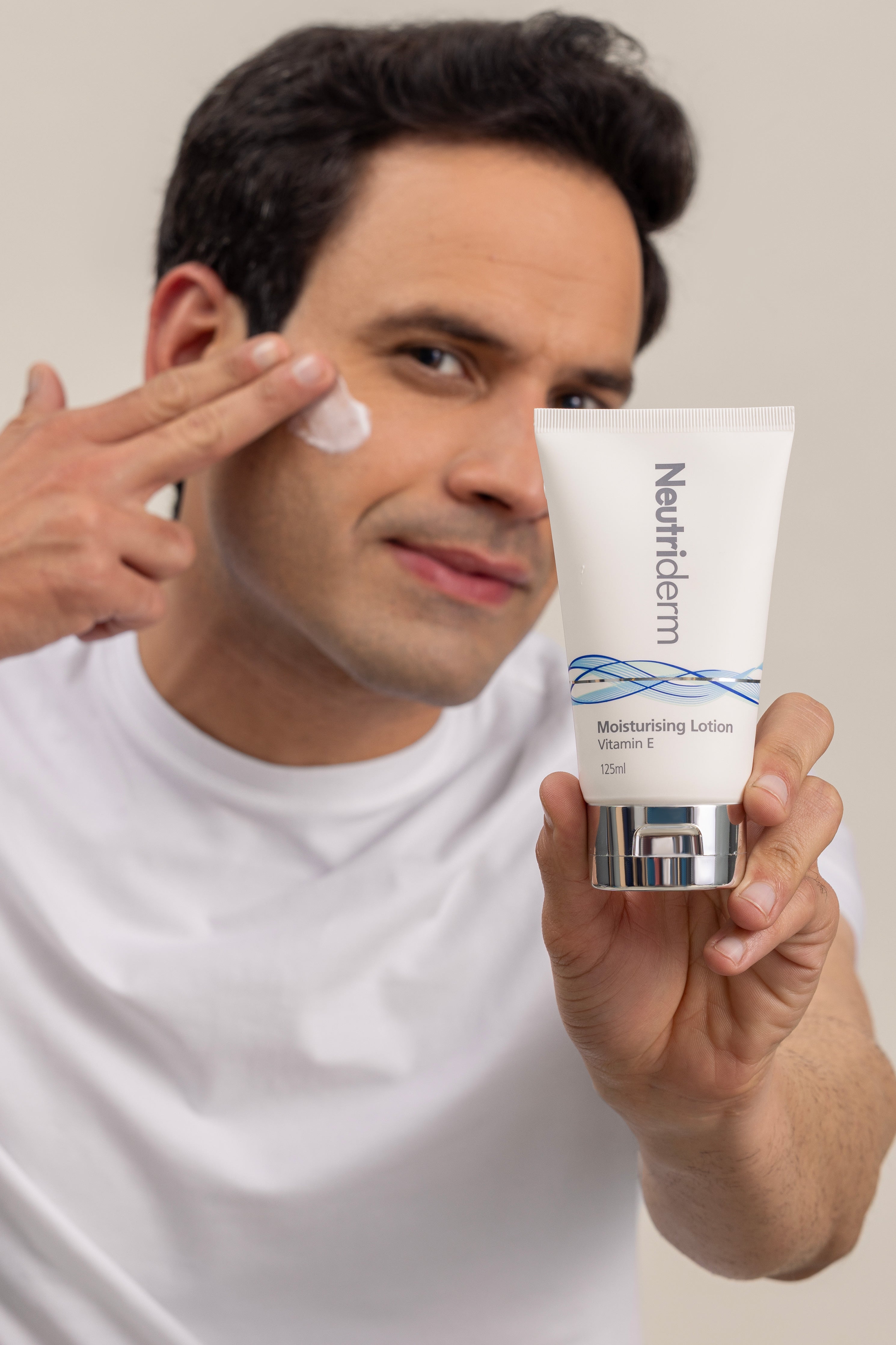 Effective Erythema Treatment Solutions | Neutriderm India